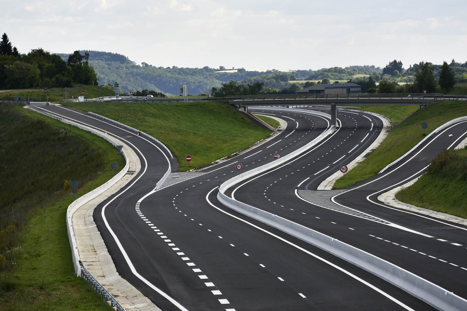 Echangeur routier Croix Bleue et requalification RD10-2 — Cap Métropole